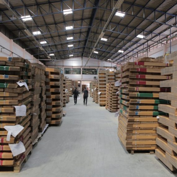 Carton Box Factory, Bangkok, Thailand | made-to-order paper box